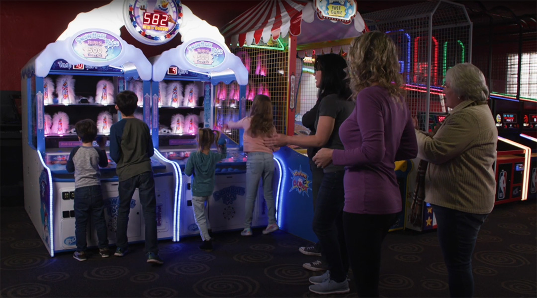 ICEGAME.com - Snowball Toss®